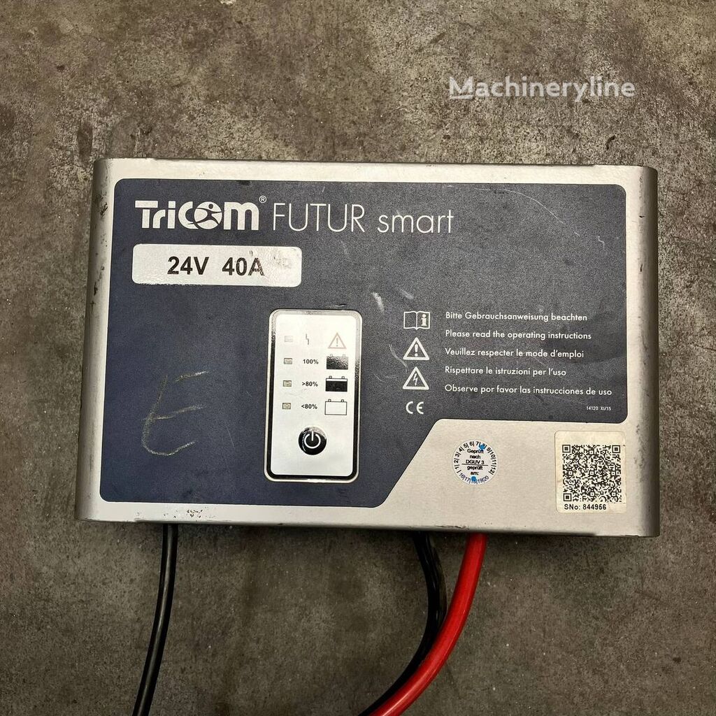 Tricom Futur E 230 punjač akumulatora viljuškara