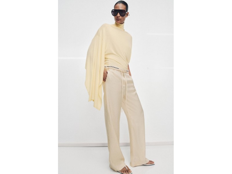 ***ZARA***PIDŽAMA PANTALONE M NOVE!