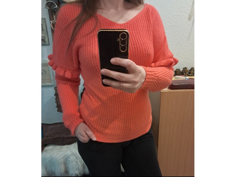 BOOHOO RASKOŠAN DŽEMPER SA KARNERIMA