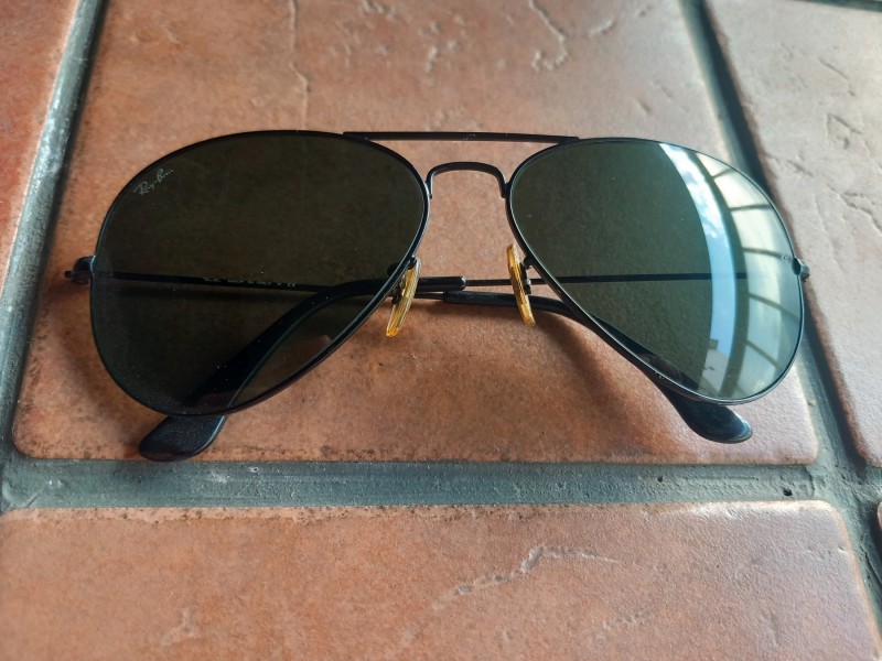 Ray Ban