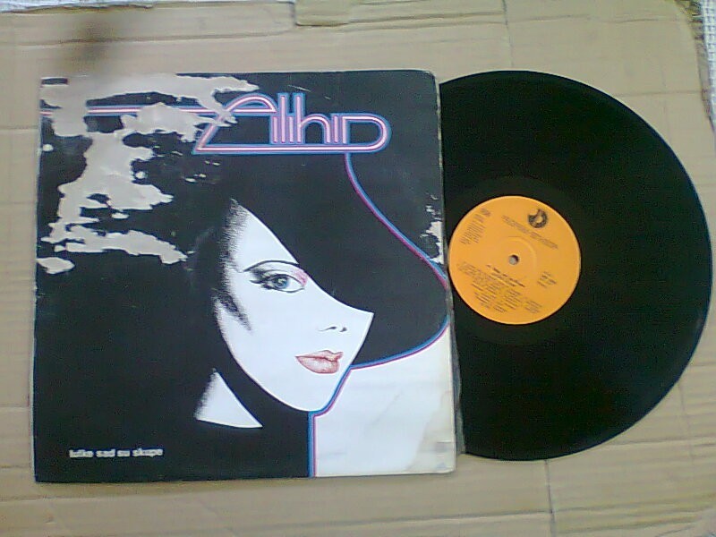 Lilihip - Lutke sad su skupe