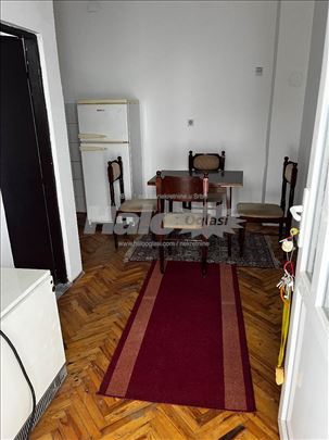 Izadajem stanove kod Đeram pijace