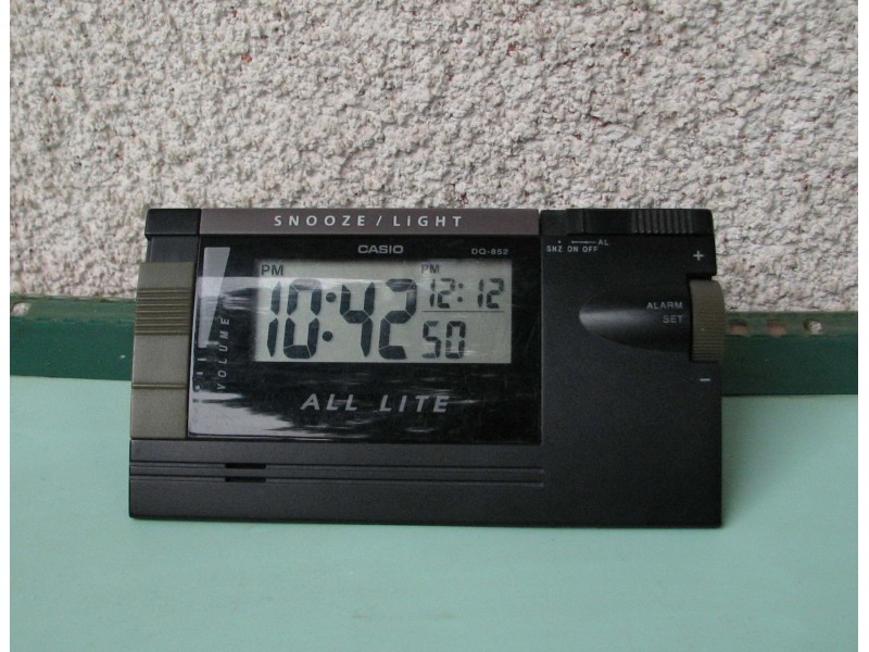 = CASIO Japan - Stari stoni sat - 14 x 7 x 5cm