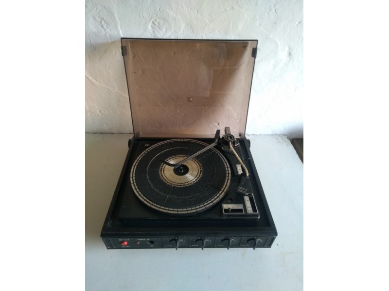 gramofon TOSCA 15 - ispravan