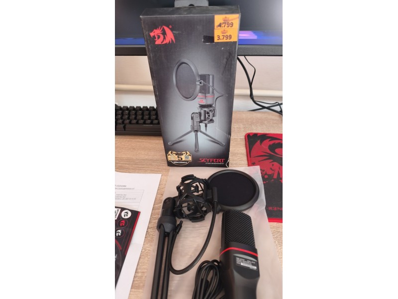 Prodajem Red Dragon Seyfert Gaming Mikrofon u garanciji