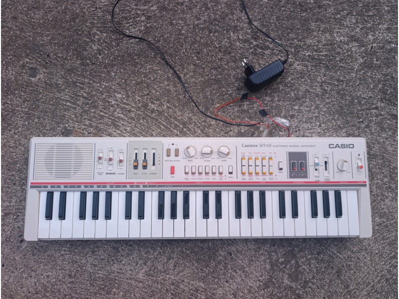 Casio Casiotone MT-65 Electronic Keyboard Synthesizer