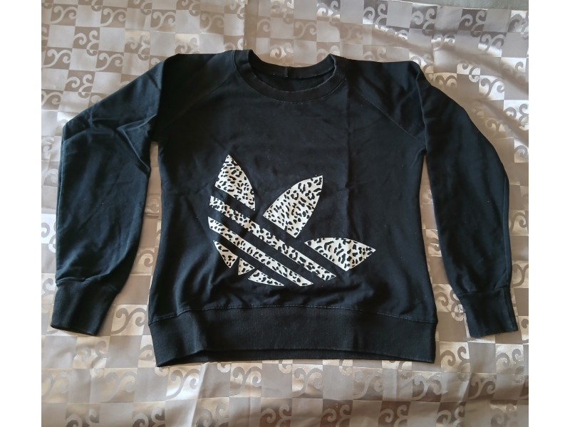 Dukserica vel. M
