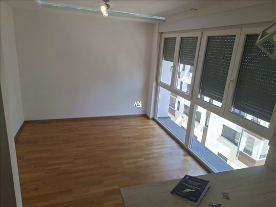 Zvezdara, Mirijevo, Kapetana Miloša Žunjića, 35m2