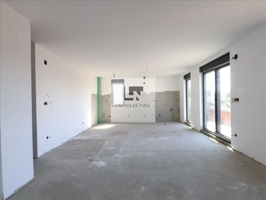 Stan na prodaju- Zemun 116m2