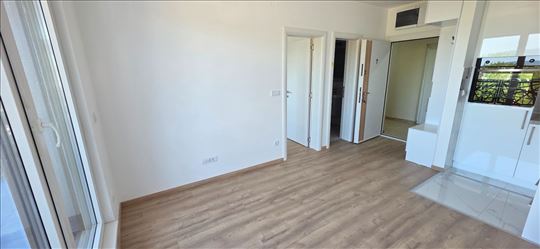 Poluopremljen stan na Raju, 36m2