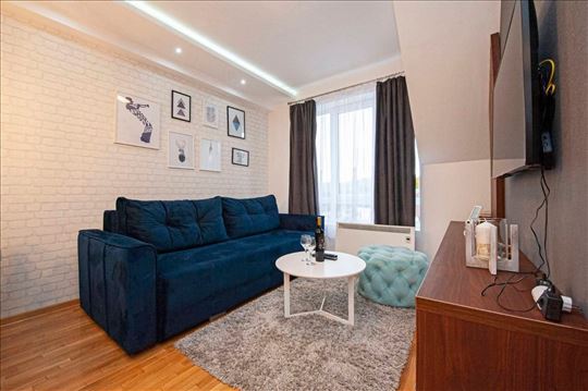Nov apartman sa lepim pogledom Kraljevi Cardaci