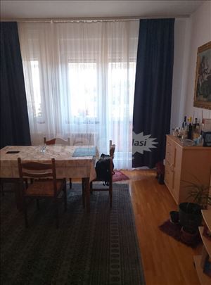 Trosoban Dimitrija Tucovića Beograd