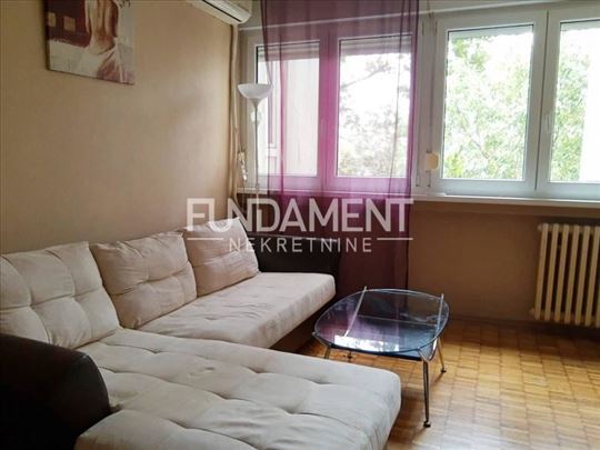 1.5 Matice Srpske 40m2, II, lift, renoviran, nameš