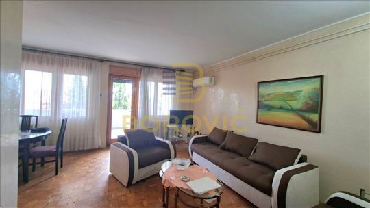 Dedinje , 80m2 , garaža