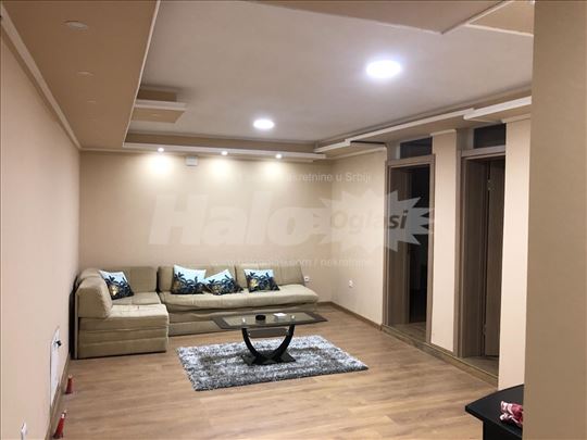 Izdajem lux stan za majstore!