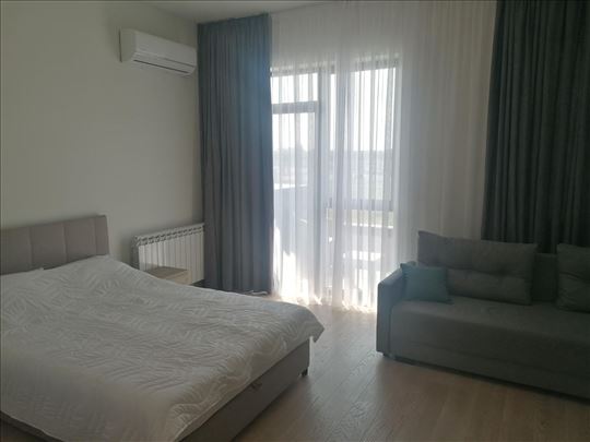 Beograd na vodi zgrada Libera 36(L) 3/8 cg 3lifta