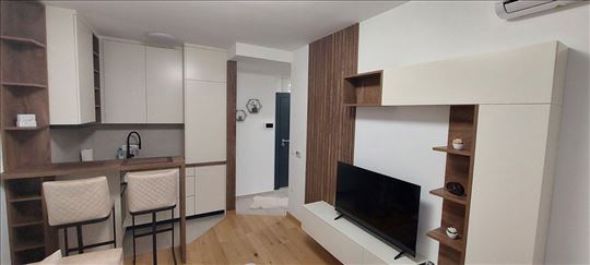 Nov dvosoban stan 34m² – Nova Detelinara