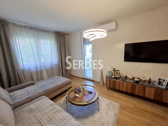 Luksuzan 2.0 stan 50 m² kod Socijalnog – 5 minuta