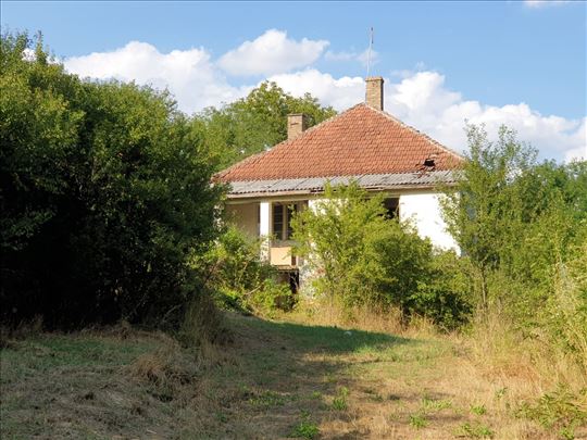 Sopot, Sibnica, kuca sa placem od 7660 m2