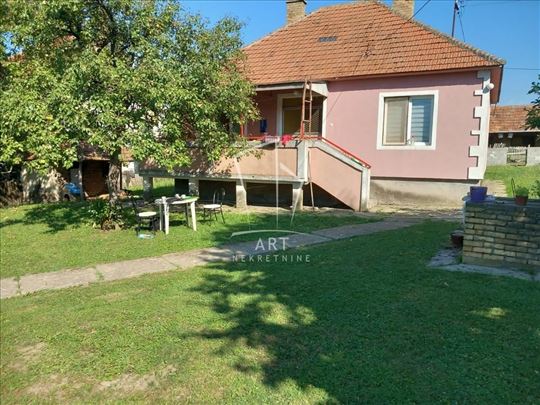 Uknjižena kuća, Guncati ID#15967