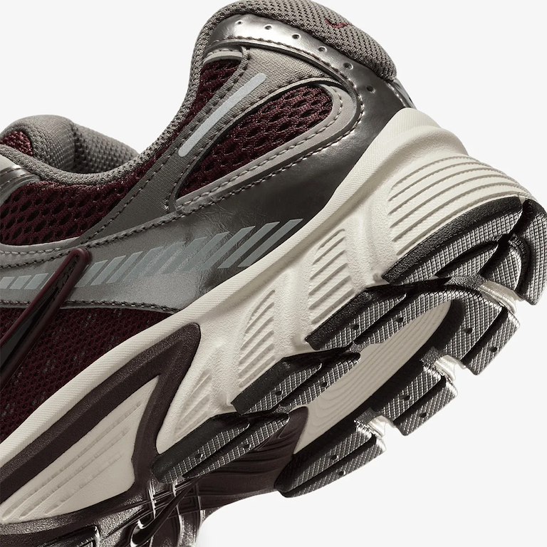 NIKE Patike V5 Rnr