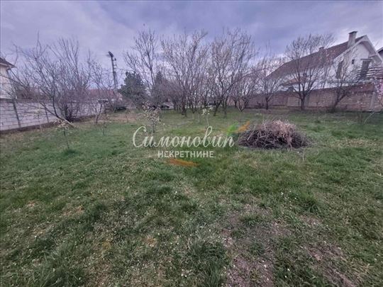 Surčin, Jakovo, 3 ara, građ. zemljište, uknjiženo