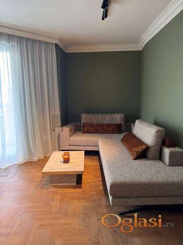 Luksuzan trosoban stan u centru Kragujevca – 69 m², odmah useljiv