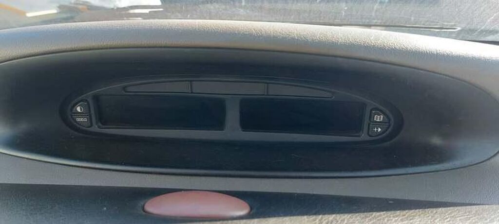 DISPLEJ DISPLAY ZA CITROEN XSARA PICASSO