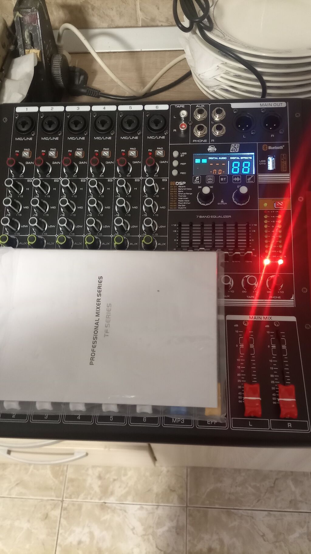 NXG TF-600D Professional Power Mixer - Profesionalni mikser sa