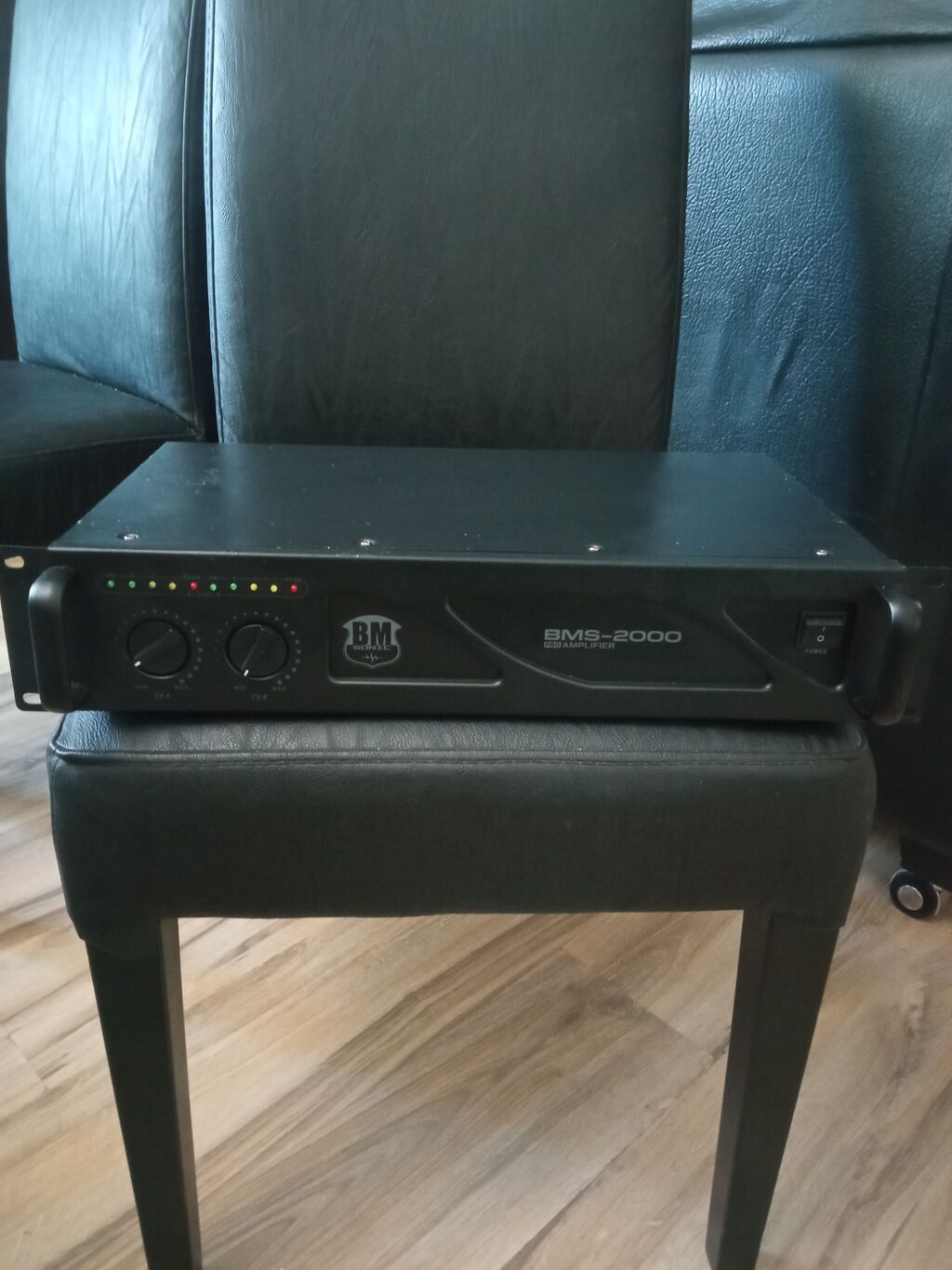 BM Sonic BMS-2000 – profesionalno pojačalo - Model: BMS-2000 Pro