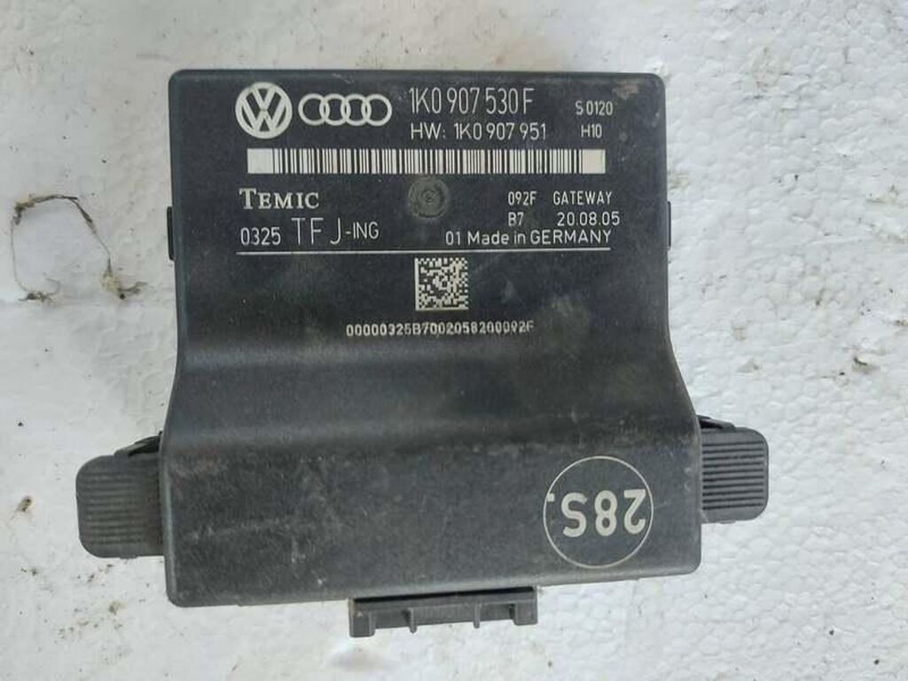 38.CONTROL MODUL ZA VOLKSWAGEN GOLF 5 OD 2004. DO 2009. GOD. -
