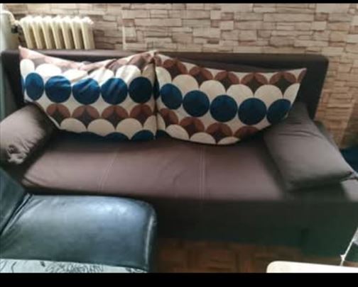 HITNO! Braon trosed/ležaj na rasklapanje