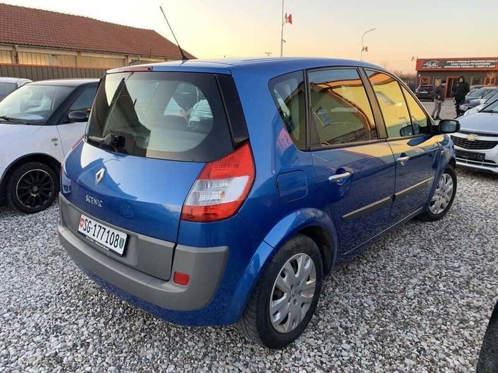 KATADIOPTERI ZA RENAULT SCENIC ZA 2006. GOD