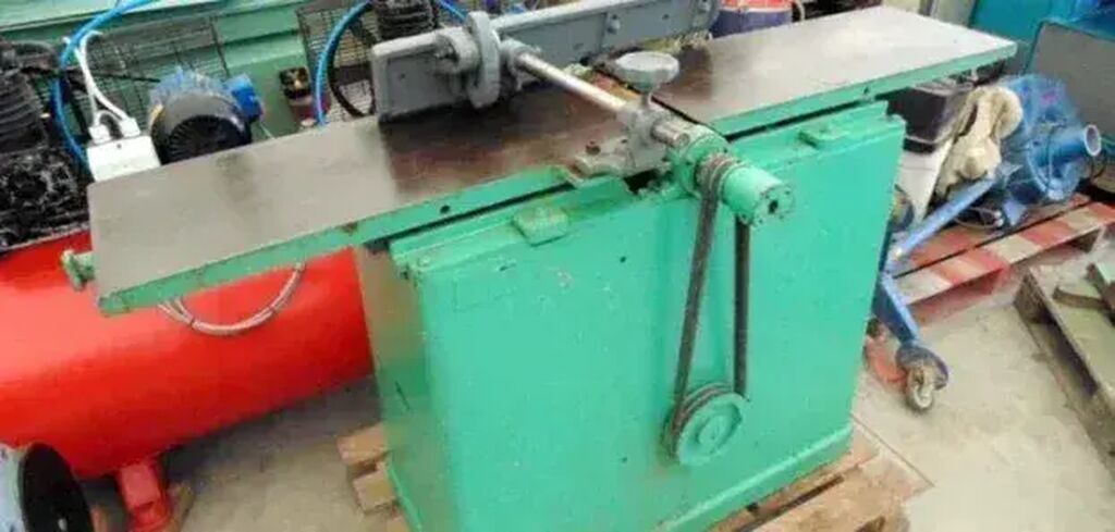Abrihter METALCLAD 4665-22    Ravnilica za drvo od livenog čelika