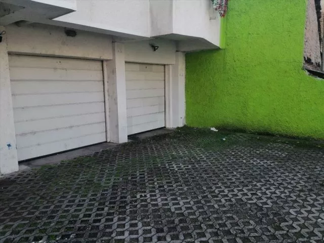 PRAVA GARAZA,DVORISTE,NIVO TLA,STRUJA,BROJILO