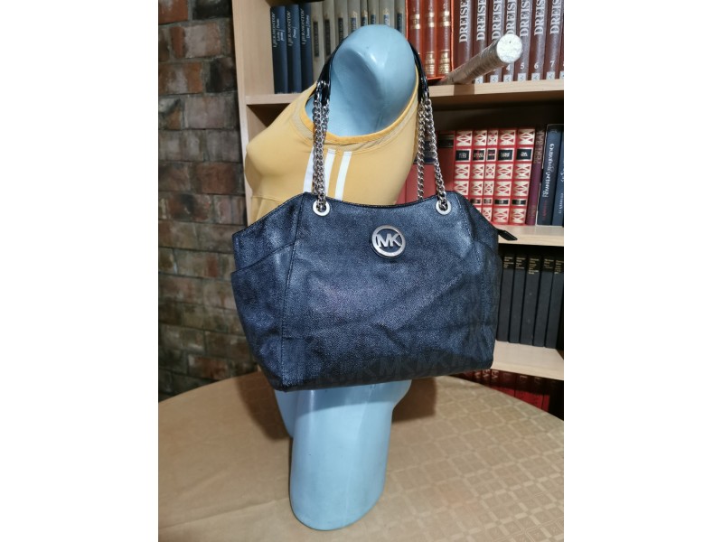 1. MICHAEL KORS VRHUNSKA TORBA FANTASTICAN MODEL BRENDA