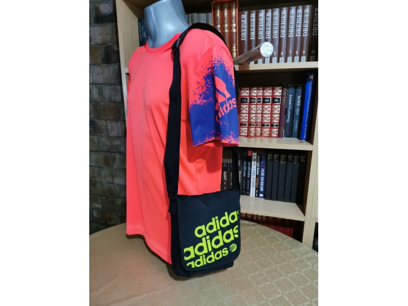 5. adidas NEO LABEL VRHUNSKA TORBA
