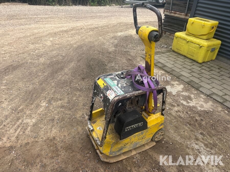 Prodaje se Wacker DPU 3050H traktor točkaš na aukciji