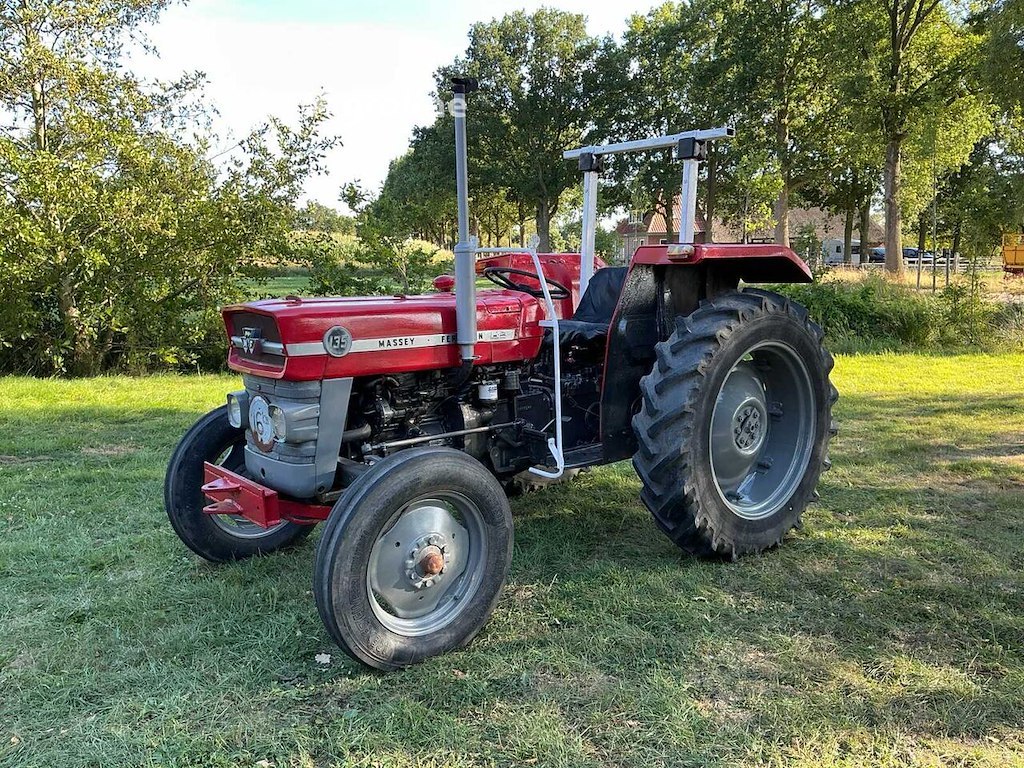 Prodaje se Massey Ferguson 135 traktor točkaš na aukciji