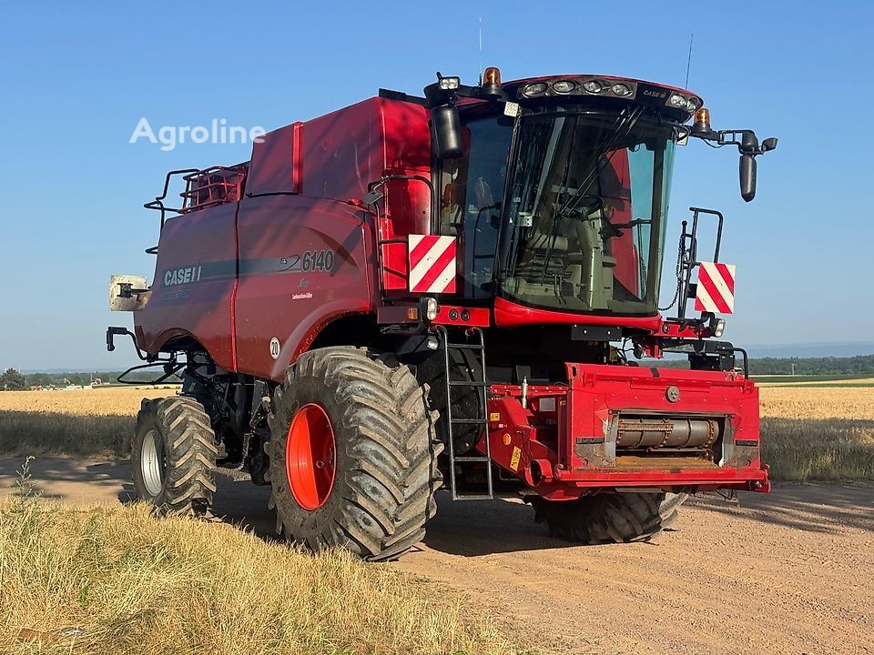Case IH 6140 kombajn za žito