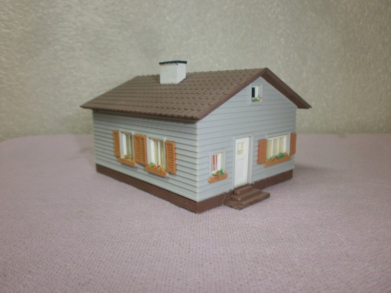 Kleinbahn - vikend kućica -brvnara -1:87 - (F-61)