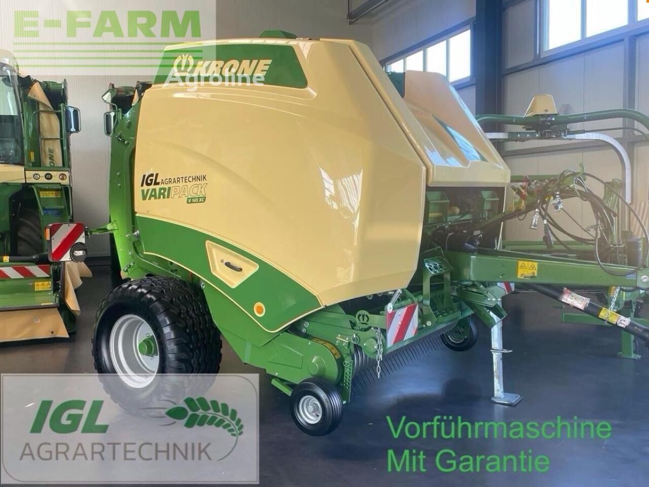 Krone varipack v 165 xc balirka za okrugle bale
