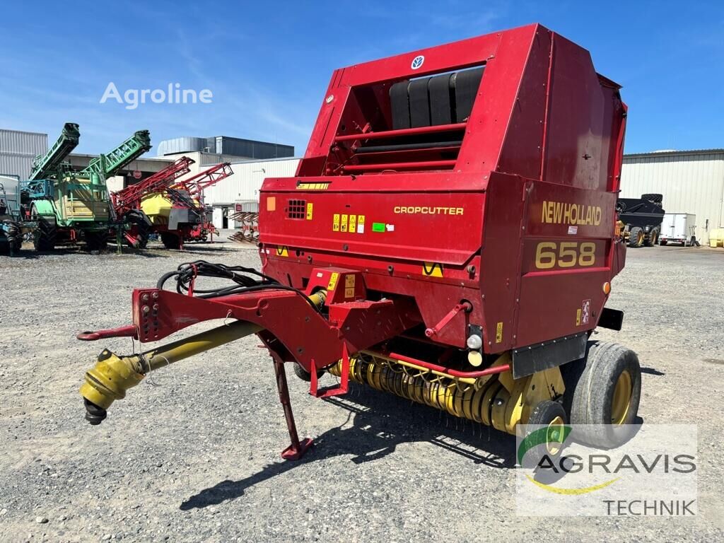 New Holland RB 658 odmotač bala sena