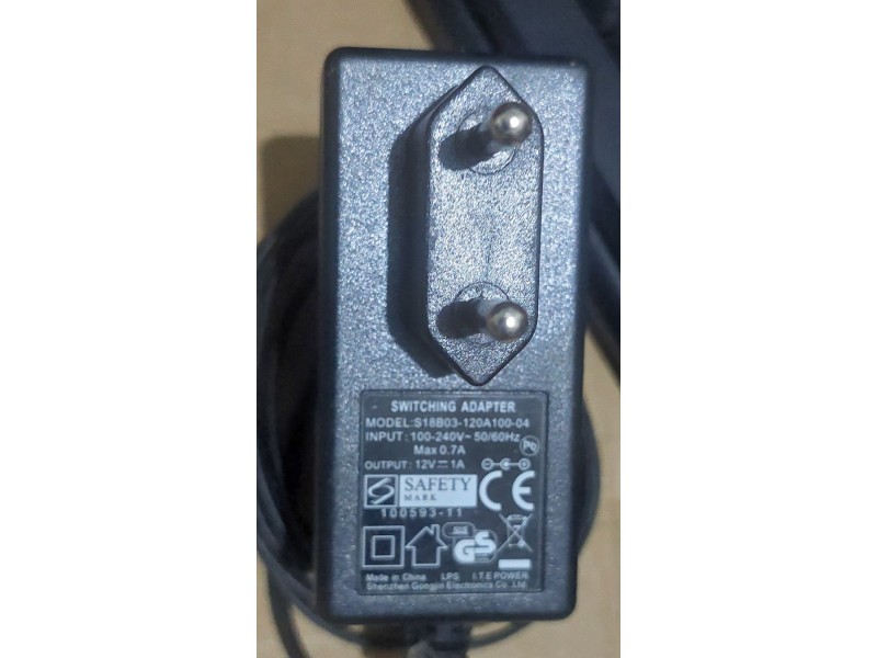 12v 1a