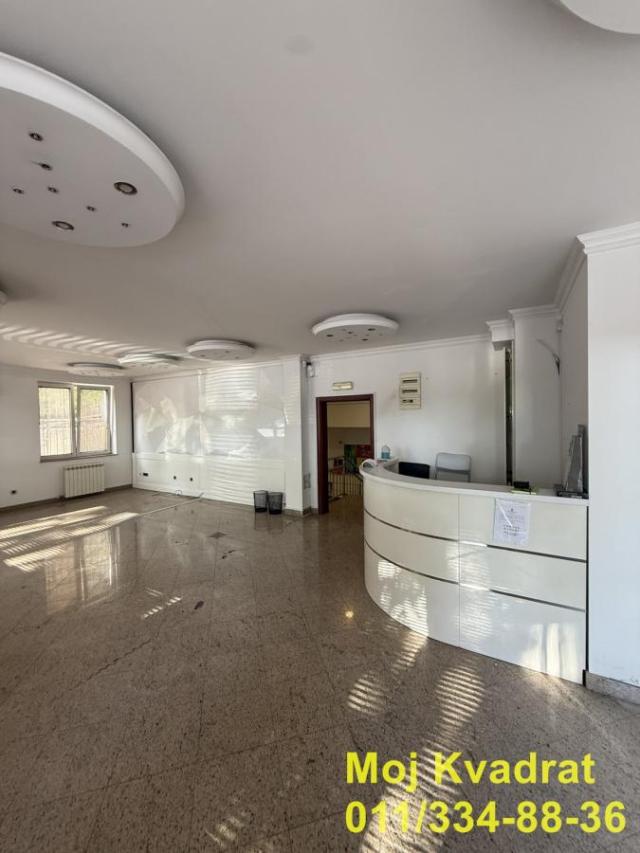 Voždovac, FON - Bulevar oslobođenja, 103m2