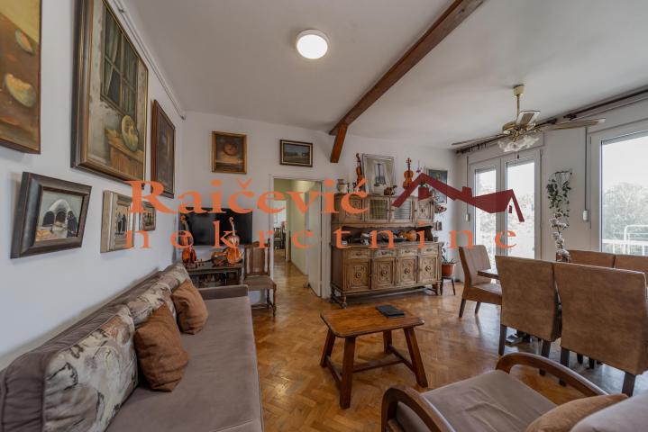 ZEMUN CENTAR 68m2 , fb ,238000e