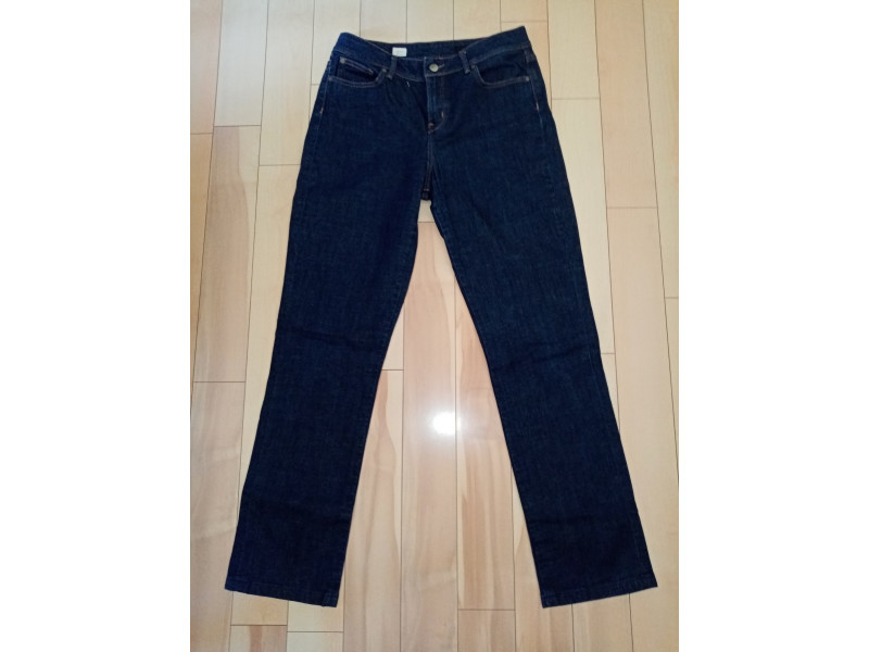 TOMMY HILFIGER zenske farmerke 29