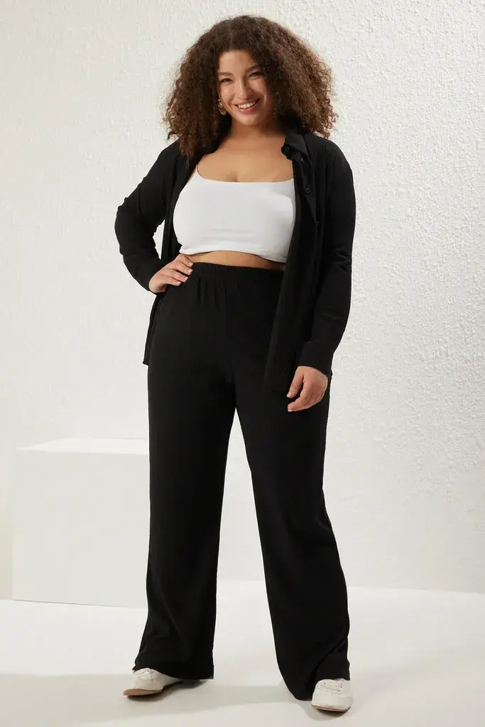 Trendyol Curve Ženske pantalone Tbbss25Ar00002, Crne