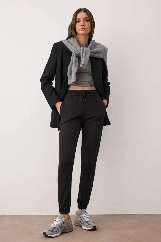 Trendyol Milla Ženske pantalone Twoaw21Ea0194, Crna