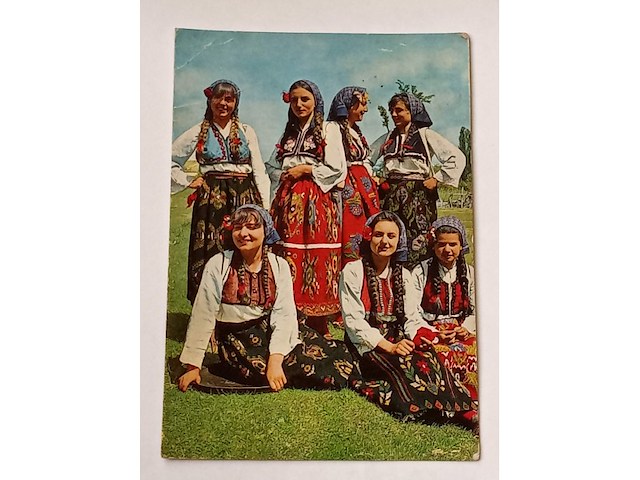 Kumanovo - Devojke u Narodnoj Nošnji - Makedonija